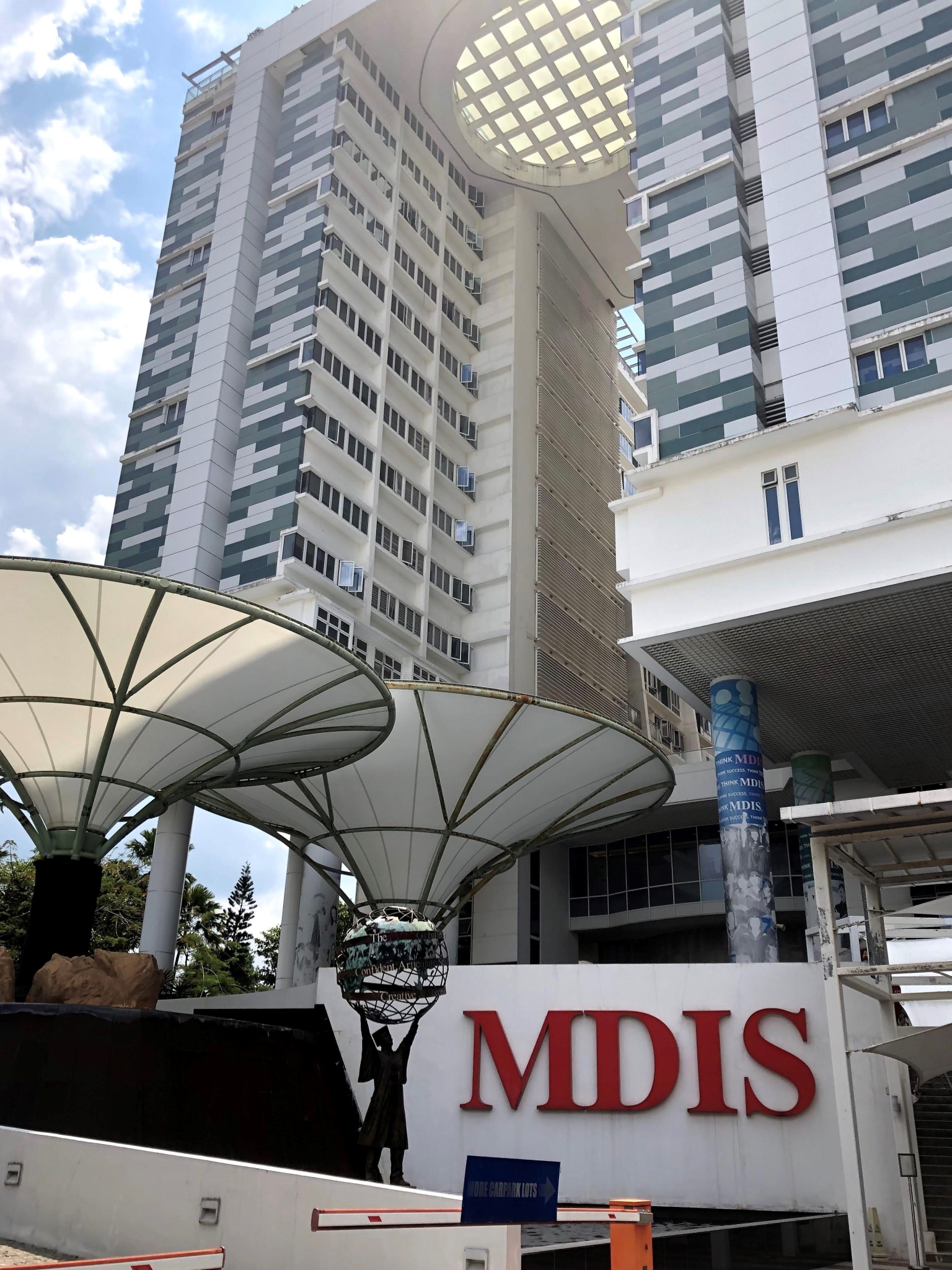 【渡航前の手続き編#6】滞在先の見つけ方 | memorandum.